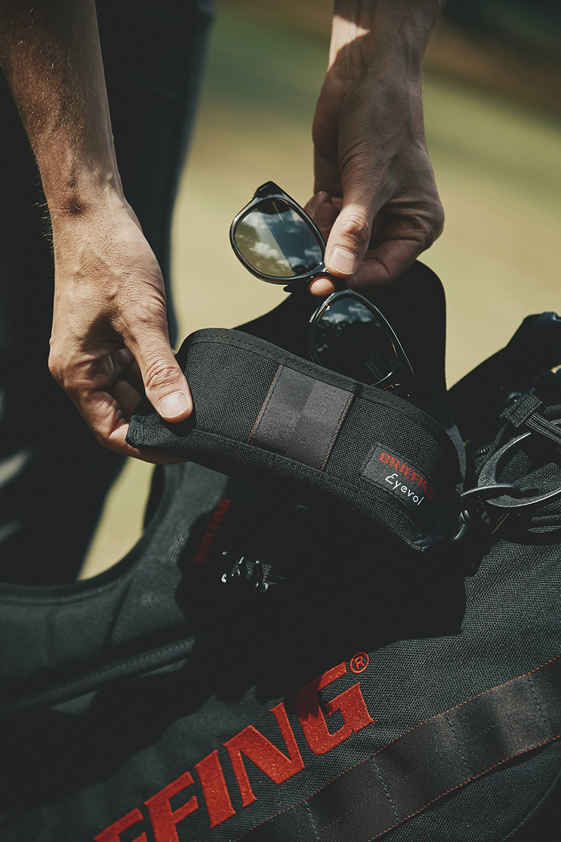 BRIEFING GOLF × Eyevol コラボレーション